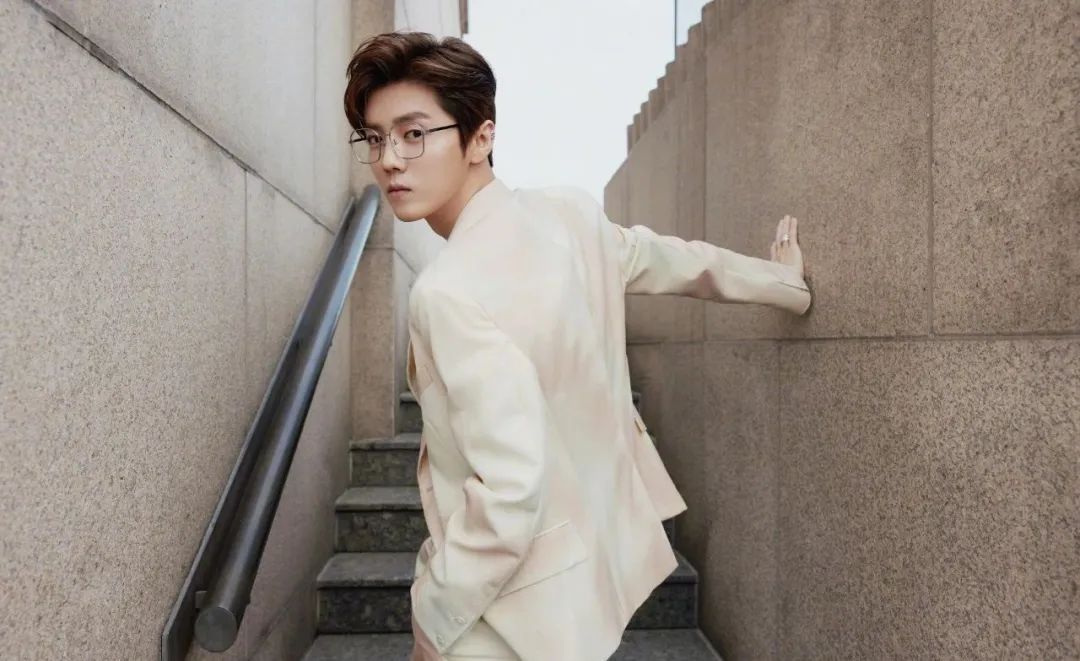 Gossip, Di Lieba, Zhao Liying, Deng Enxi, Lu Han - iMedia