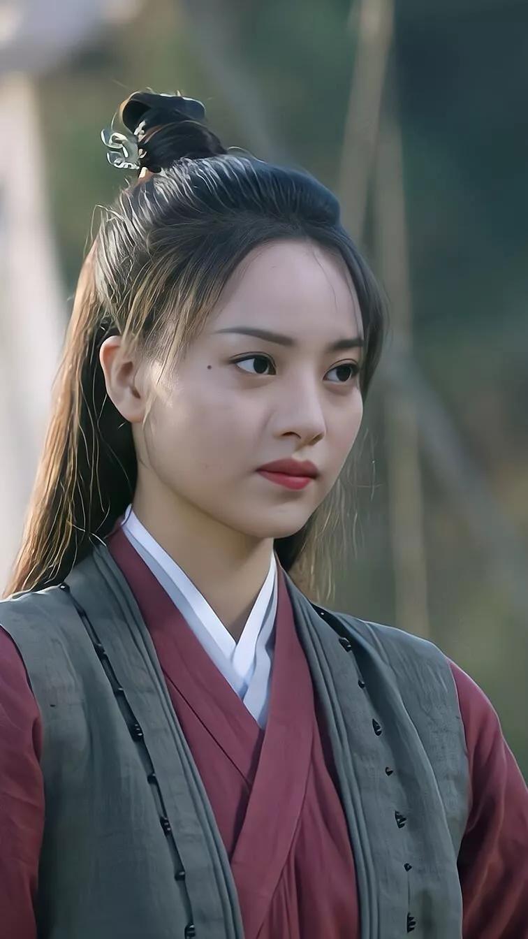 Actor "Zhang Yishang plays Shu Shao" in the snow - iNEWS