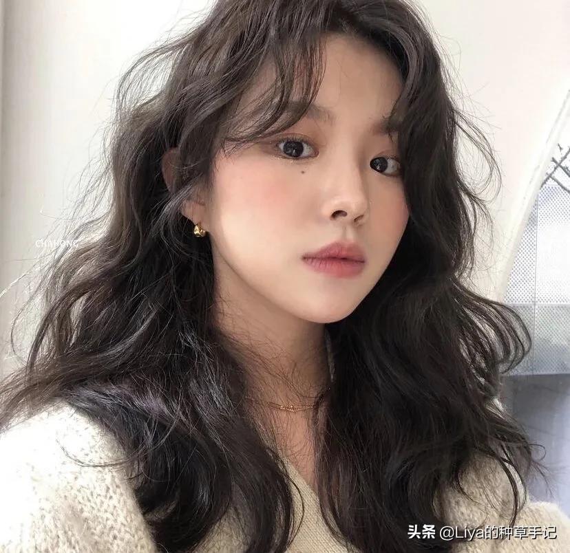 Too beautiful!Must dye "milk tea hair" in winter - iNEWS