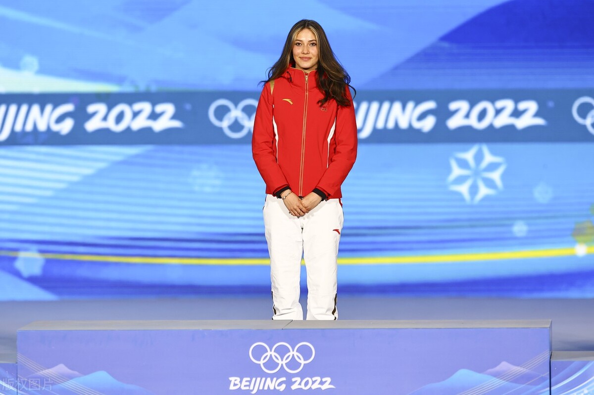 Gu Ailing is a darling for skiing, God forgot to close the window for ...