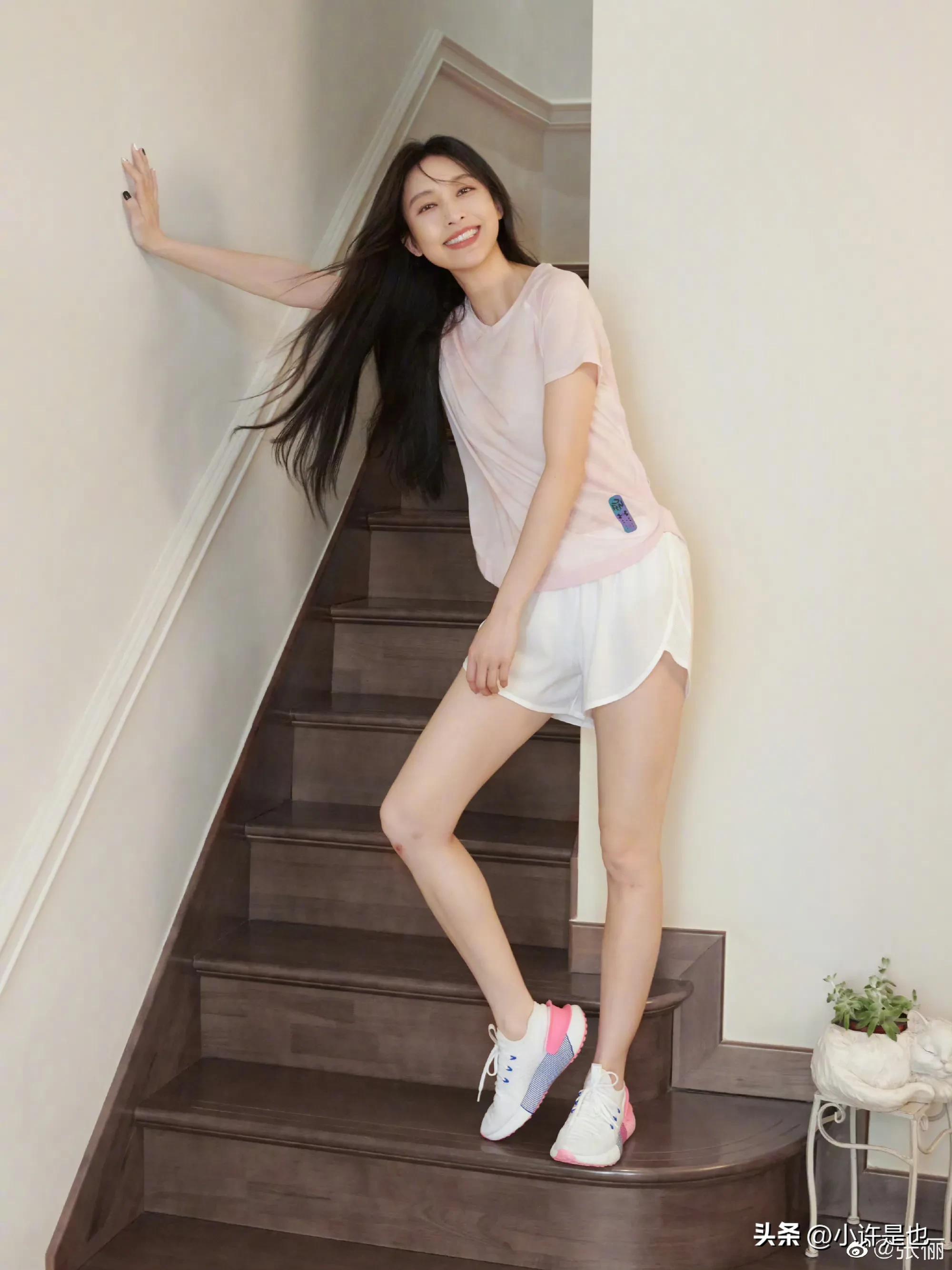 Actress, Li Zhang - iNEWS