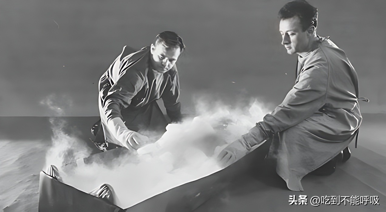 Has the world's first frozen man thawed? - iNEWS