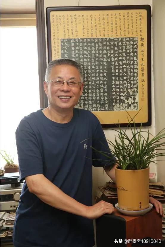 The famous Shaanxi master Zhao Xiong appreciates calligraphy, the shape ...