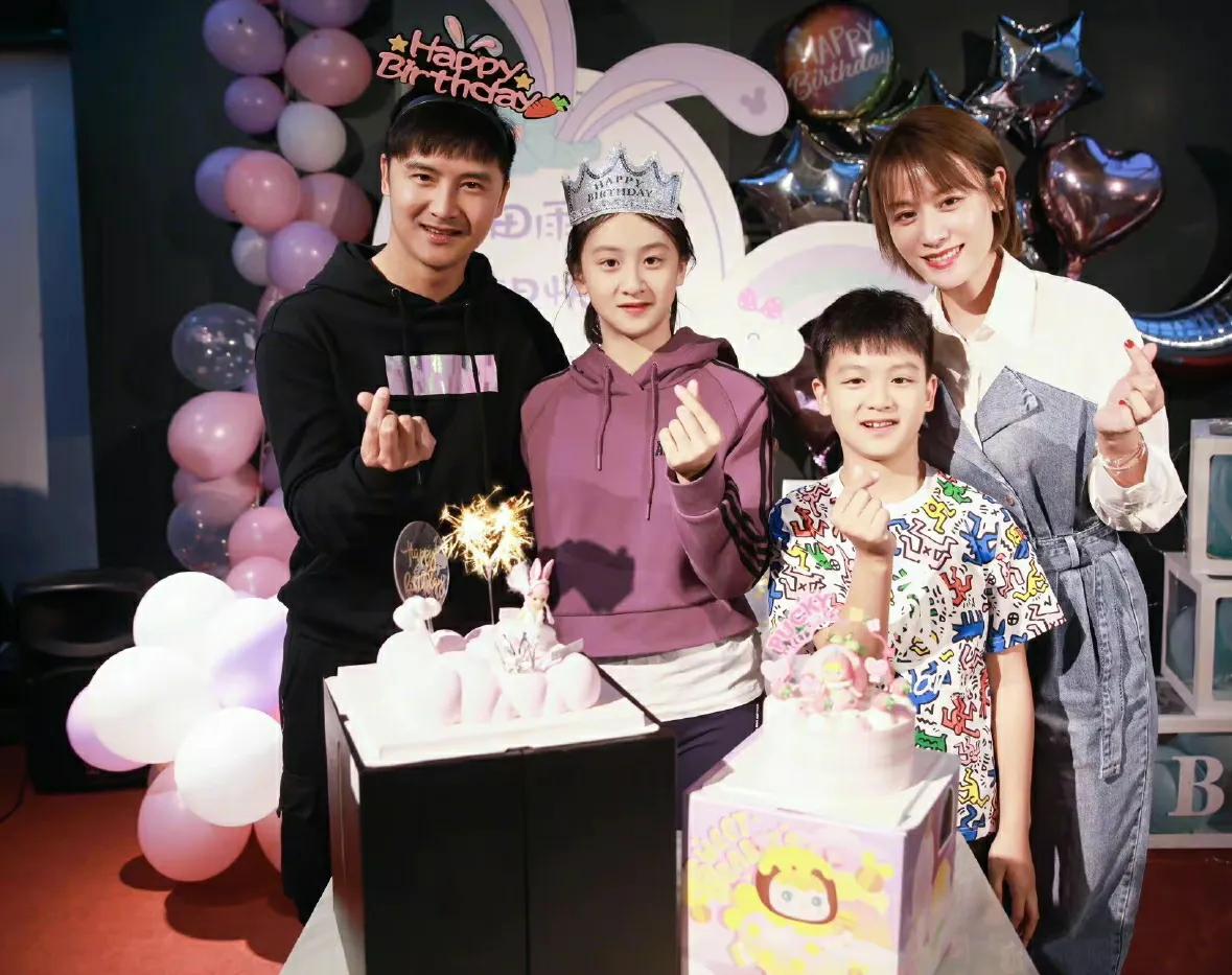 The sweetness is off the charts! Diving Prince Tian Liang Super Girl Ye ...