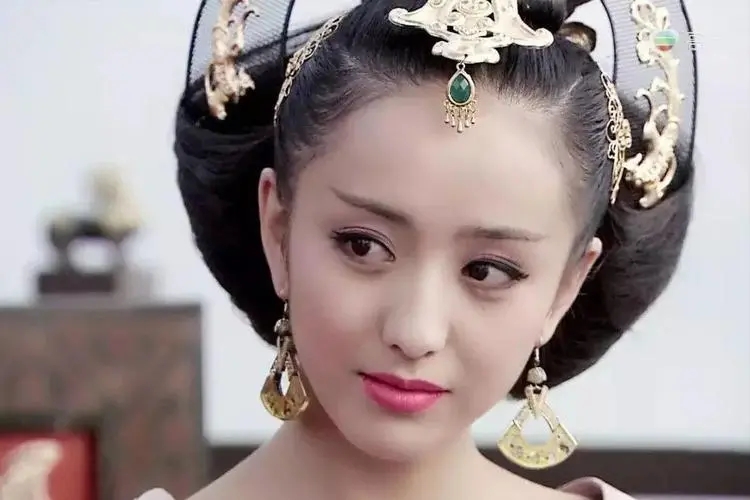 Those romantic affairs of Emperor Cheng of the Han Dynasty: Doting on ...