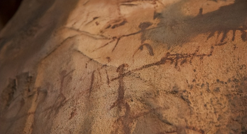 Prehistoric cave paintings in South Africa document the life, beliefs ...
