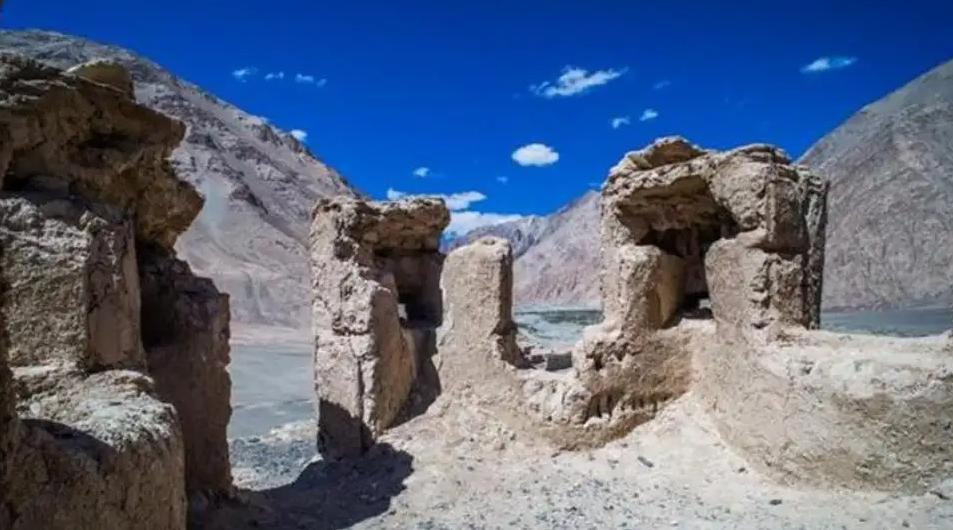 Forgotten Sentinel: It took 4 years of starvation to see the PLA ...