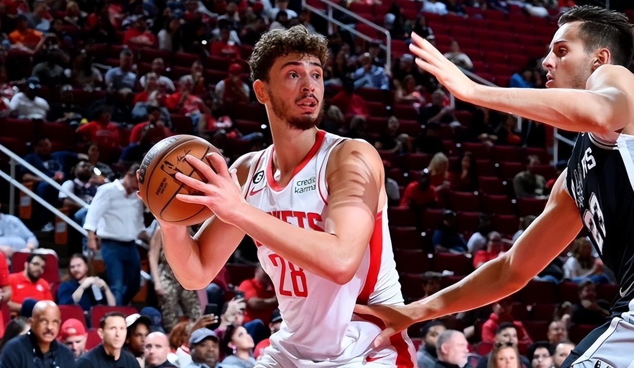 Great career can be expected!Eason scored a double-double, Smith 21+8 ...