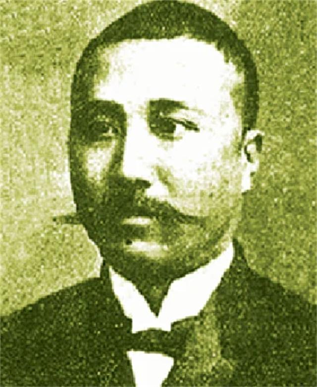 How high is Premier Zhou's status in the army? Take a look at his ...