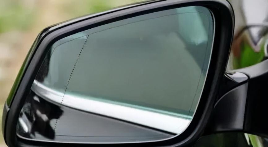 Can the rearview mirror heating of the BMW car be automatic? - iNEWS