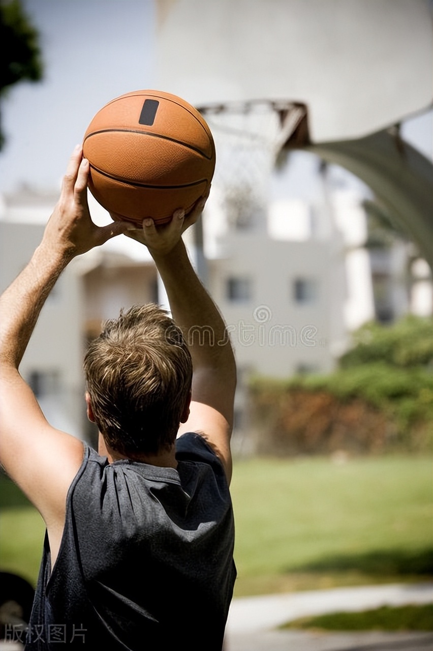 Master the training method of wrist pressing shot - iMedia