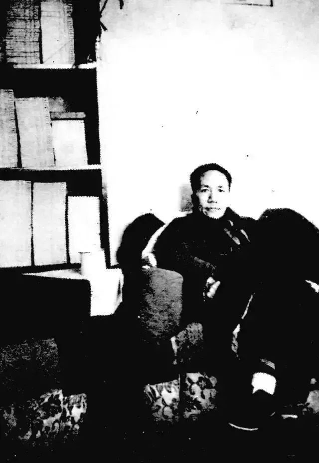 Recalling my teacher Chen Yinge: Never take learning as a profession ...