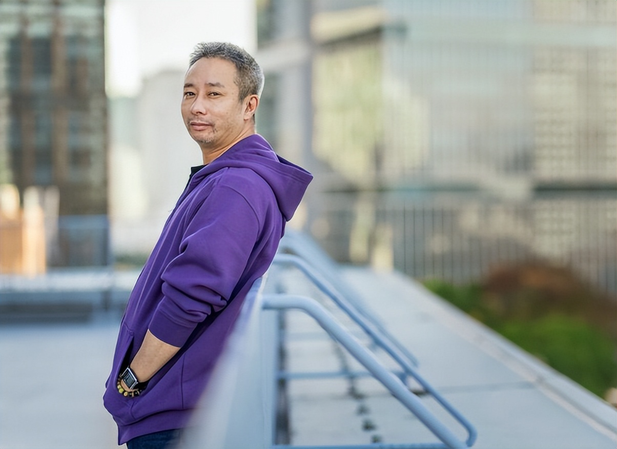 "I'm not your real dad," says mom's boyfriend. Reunites with biological ...