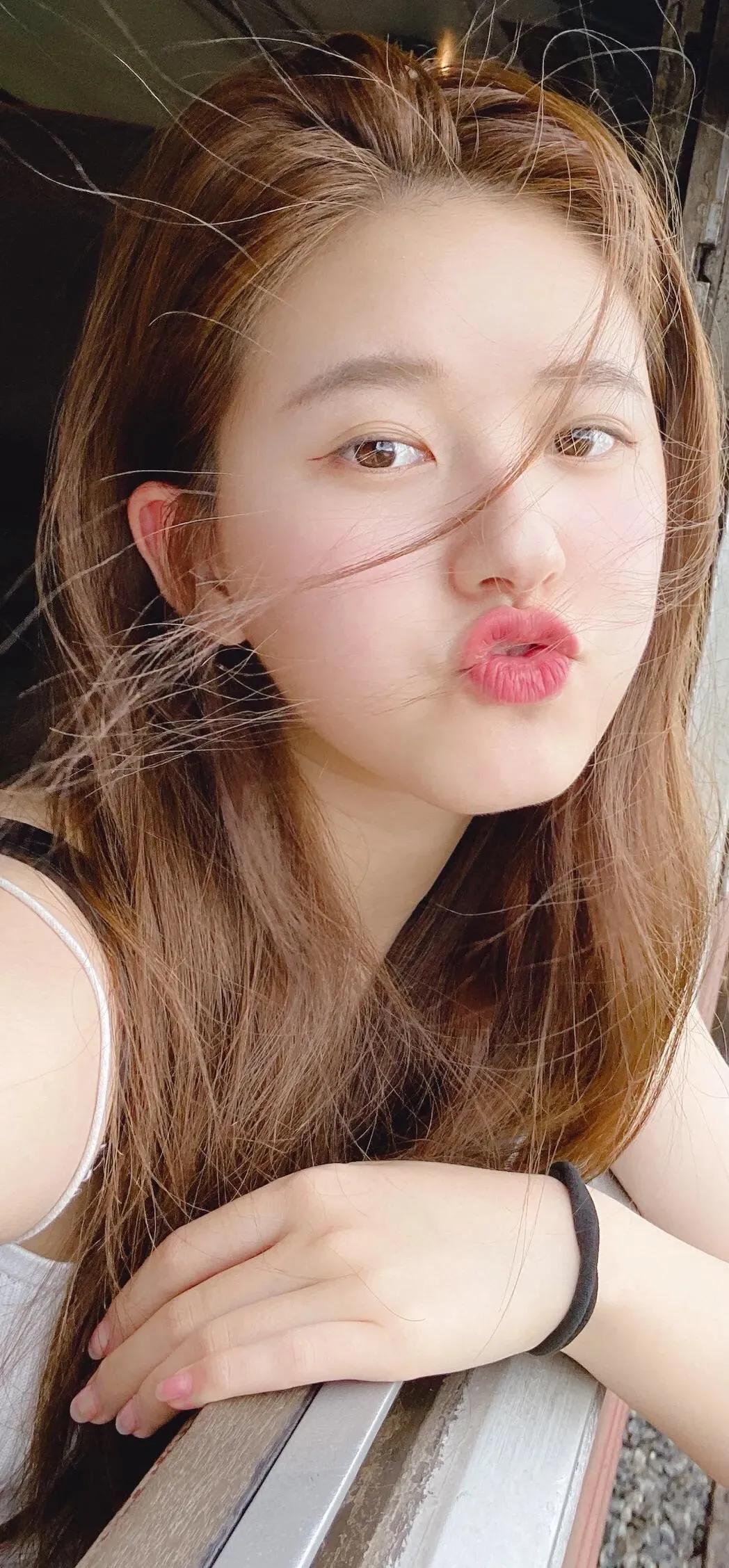 Heartthrob Zhao Lusi Photo Album - iNEWS