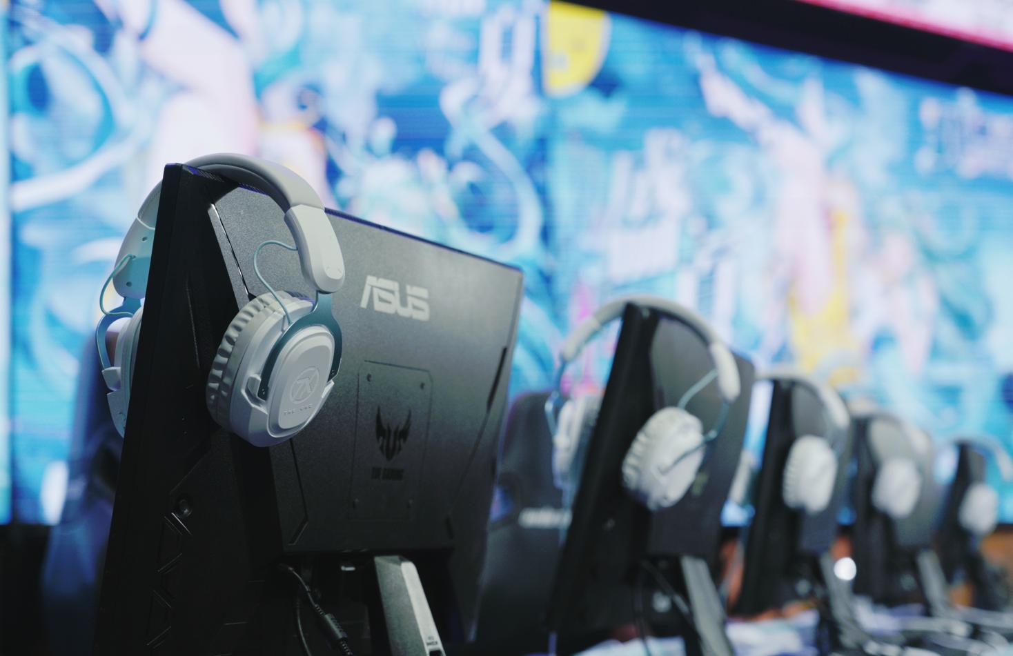 Show off your high energy, Tianxuan x Firefly Summer Broadcast! - iNEWS