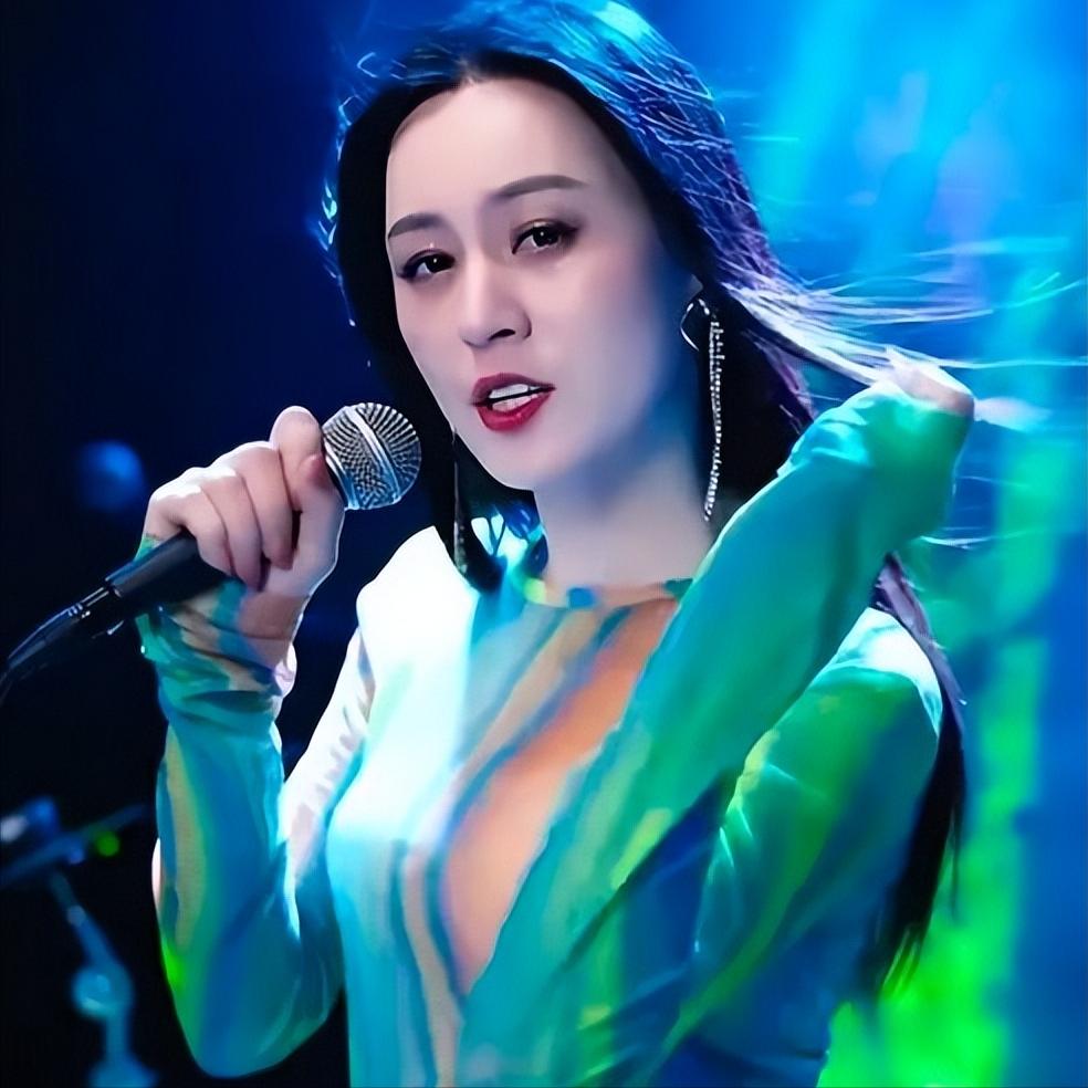 The first sister of internet celebrity is a 40-year-old aunt! Tang Yi ...