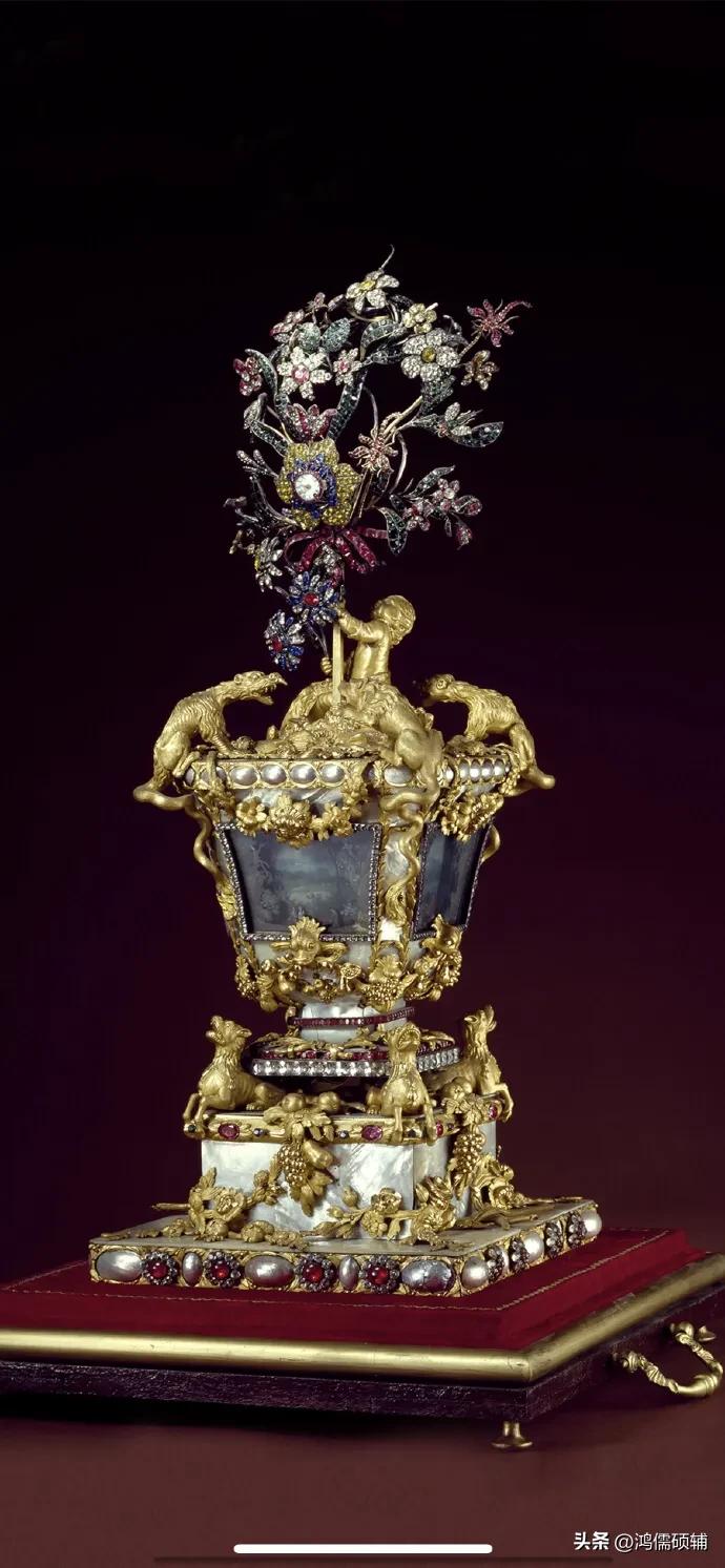 The clocks and watches of the Palace Museum are exquisite, and each ...