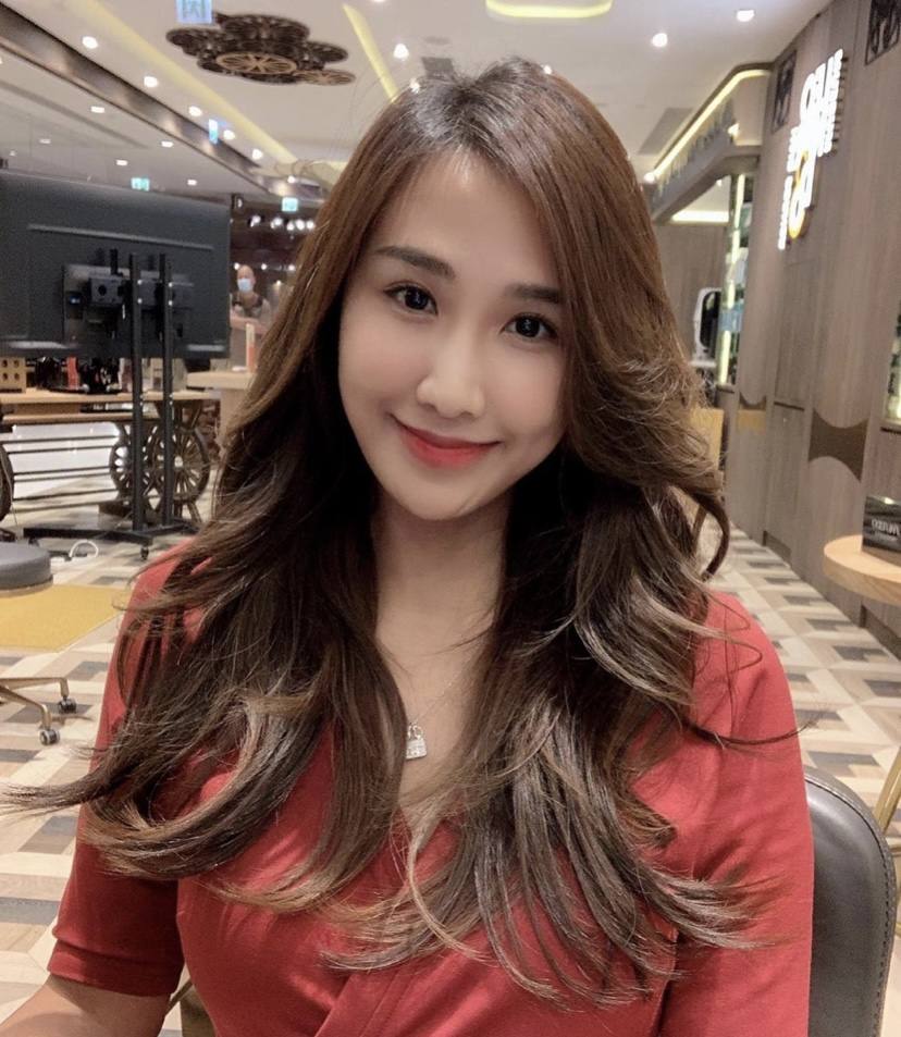 Hong Kong's "most beautiful broker" announced her debut!The figure is ...