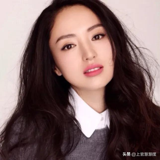 Let's find out about the beautiful actress Dong Xuan! - iNEWS