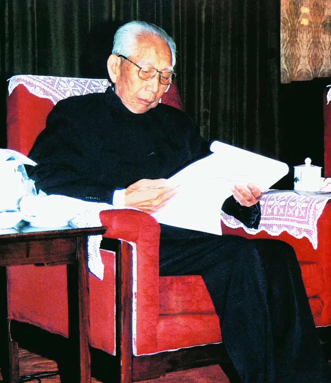 Commemorating the 115th anniversary of the birth of General Wang Zhen ...