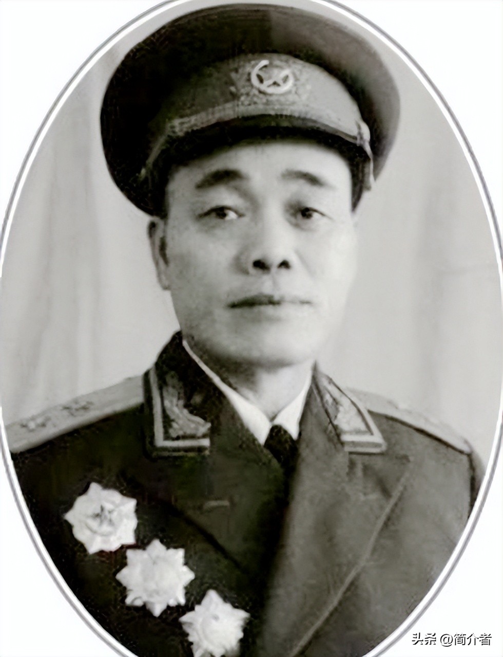 The 1st Army in the History of the People's Liberation Army - iNEWS