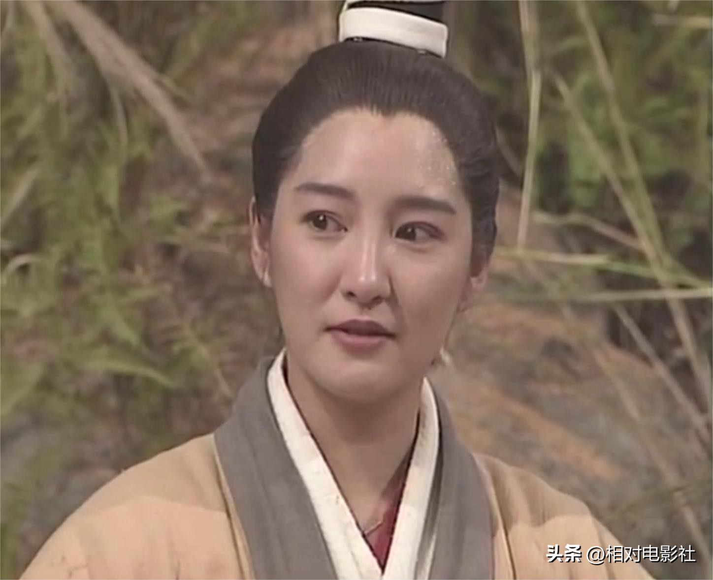 Stills of Li Mochou from "The Legend of the Condor Heroes" revealed ...