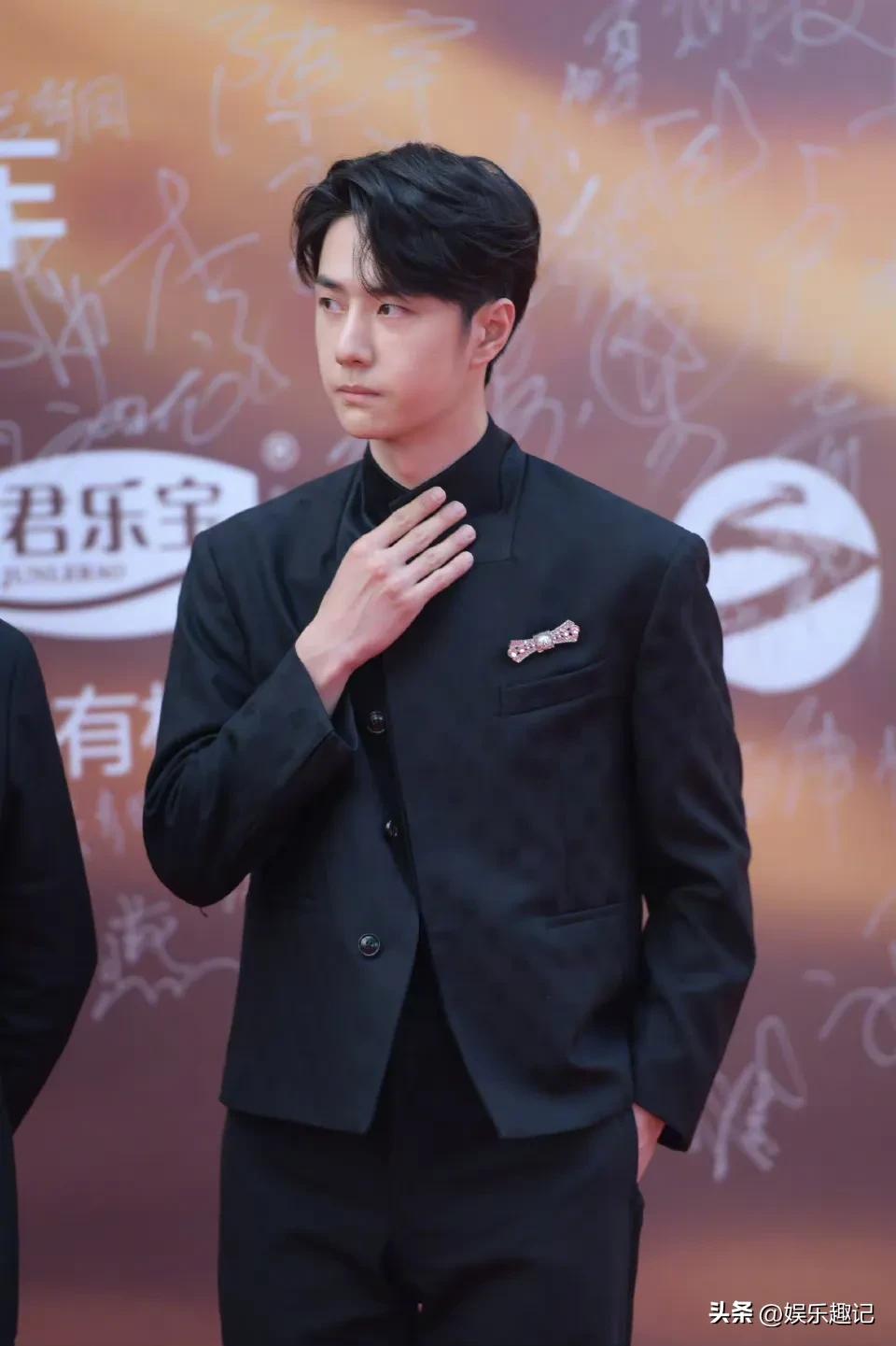 Yang Ying and Li Qin are the most stunning in the red carpet appearance ...