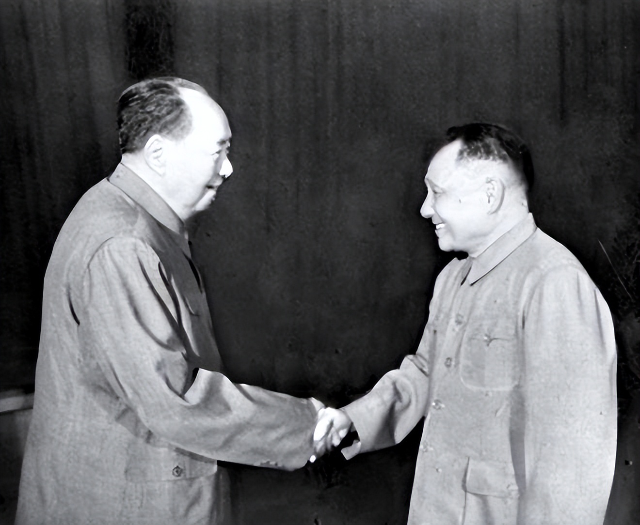 In 1976, Wang Hongwen presided over three memorial services that ...