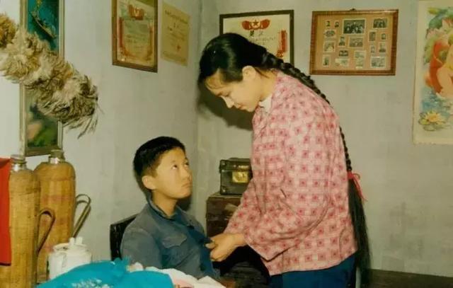 "Annual Ring" actor Li Chuan: became famous at the age of 9, lost his ...