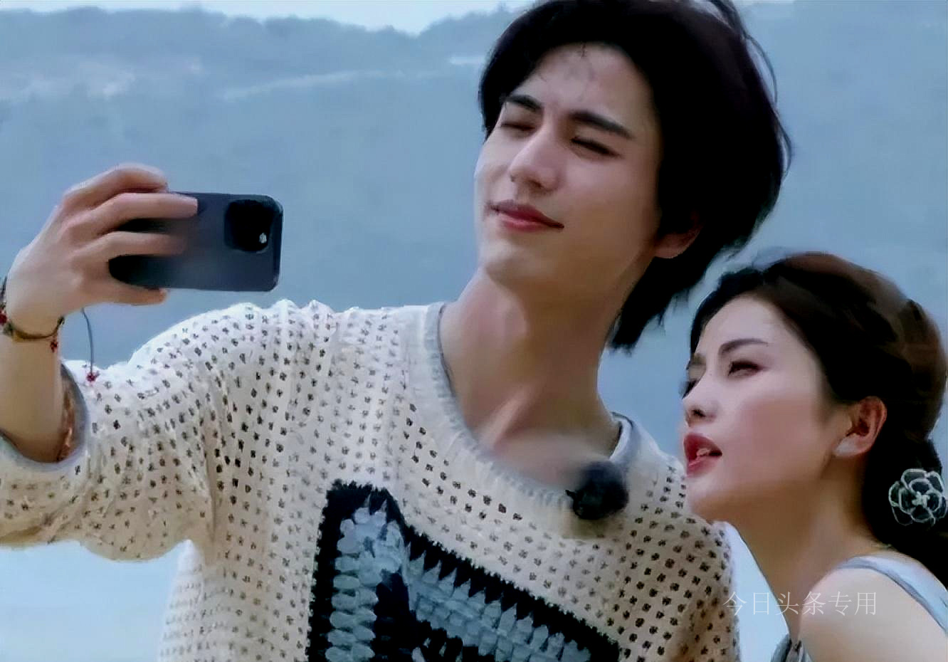 Bailu Zhang Linghe's relationship is suspected: the two went shopping and watched fashion weeks ...