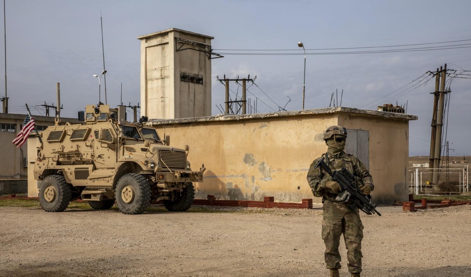 A 96-hour raid on U.S. military bases by breaking a cup: Hundreds of ...