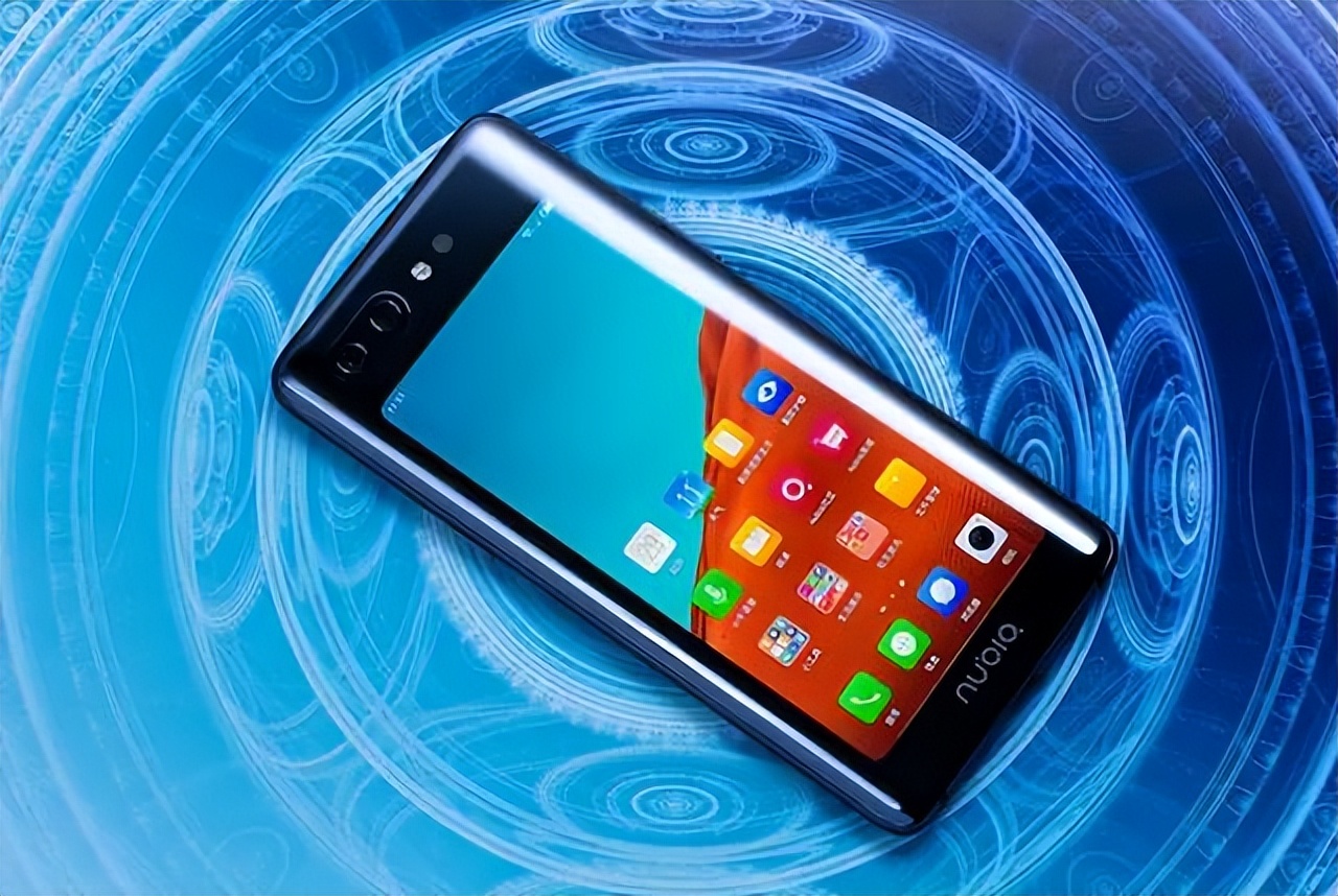 Many people have never seen the "double-sided screen" mobile phone ...