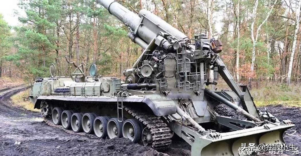 A salvo of 500 cannons consumes 3,000 tons of shells in 30 minutes, and ...