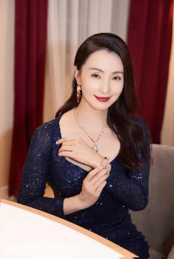 Get carried away - Tao Hong - iNEWS