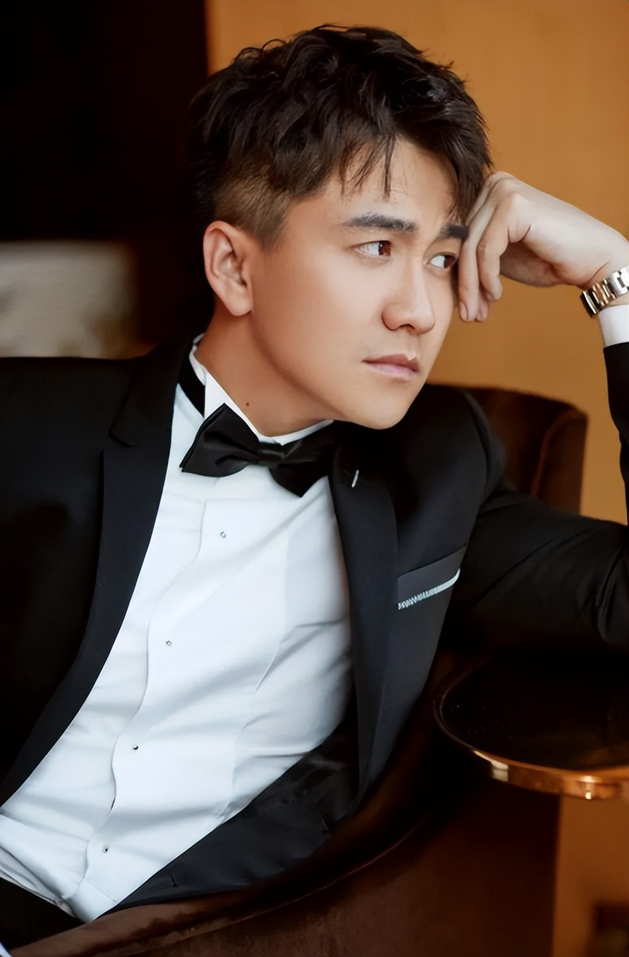 Zhai Tianlin and Tong Zhuo Xueba are self-defeating, counting those "illiterate" entertainers in ...