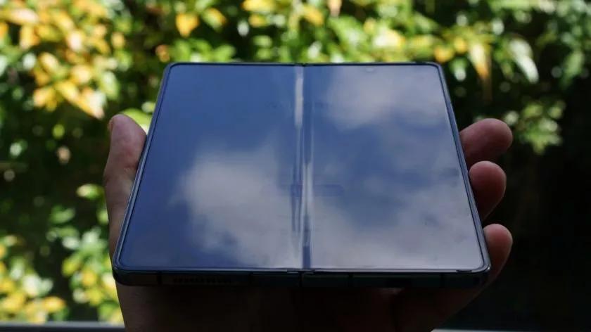 7 unsolved folding phone problems - iNEWS