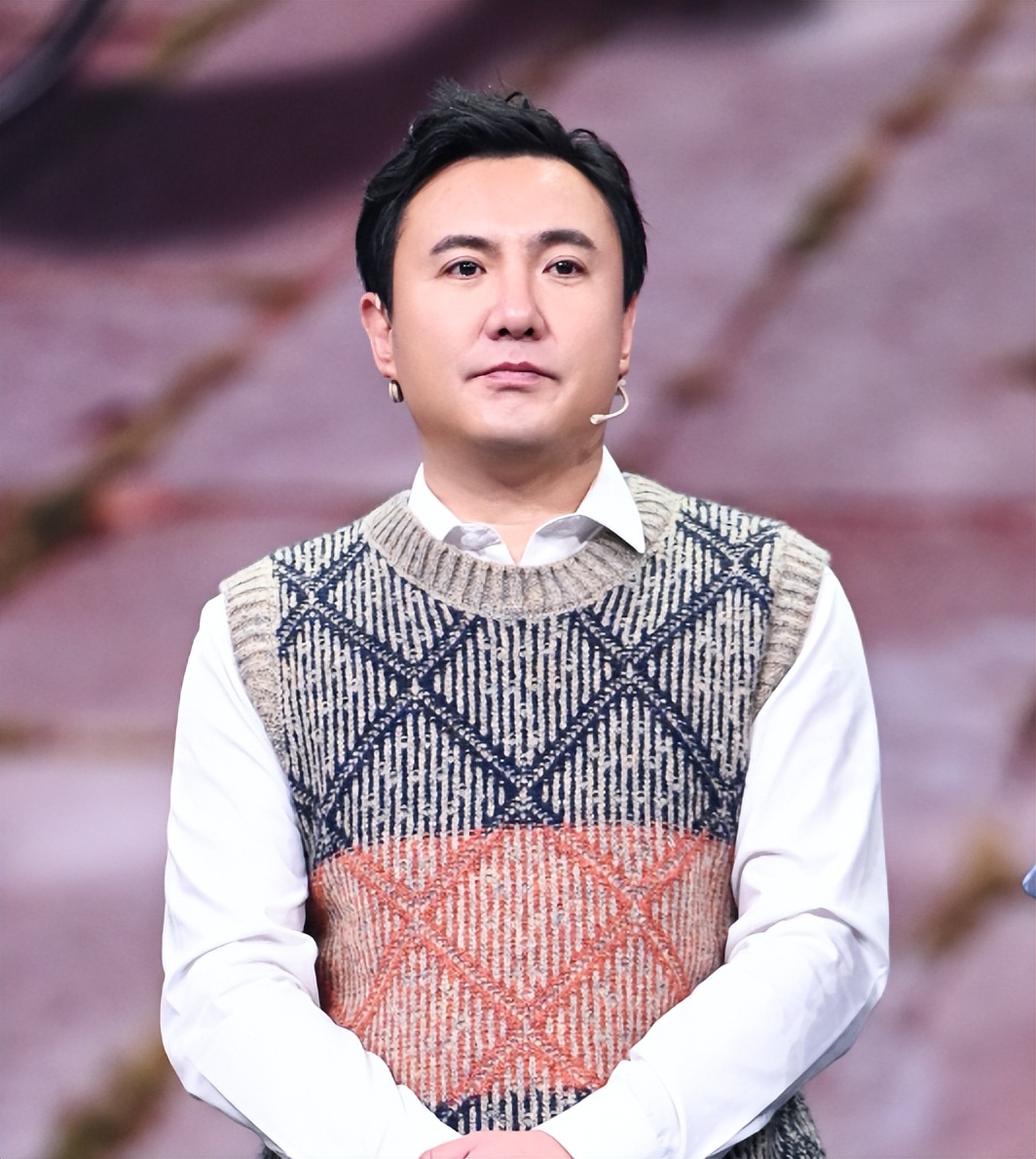 Shen Teng's illness was hammered by his sister, and his social account ...