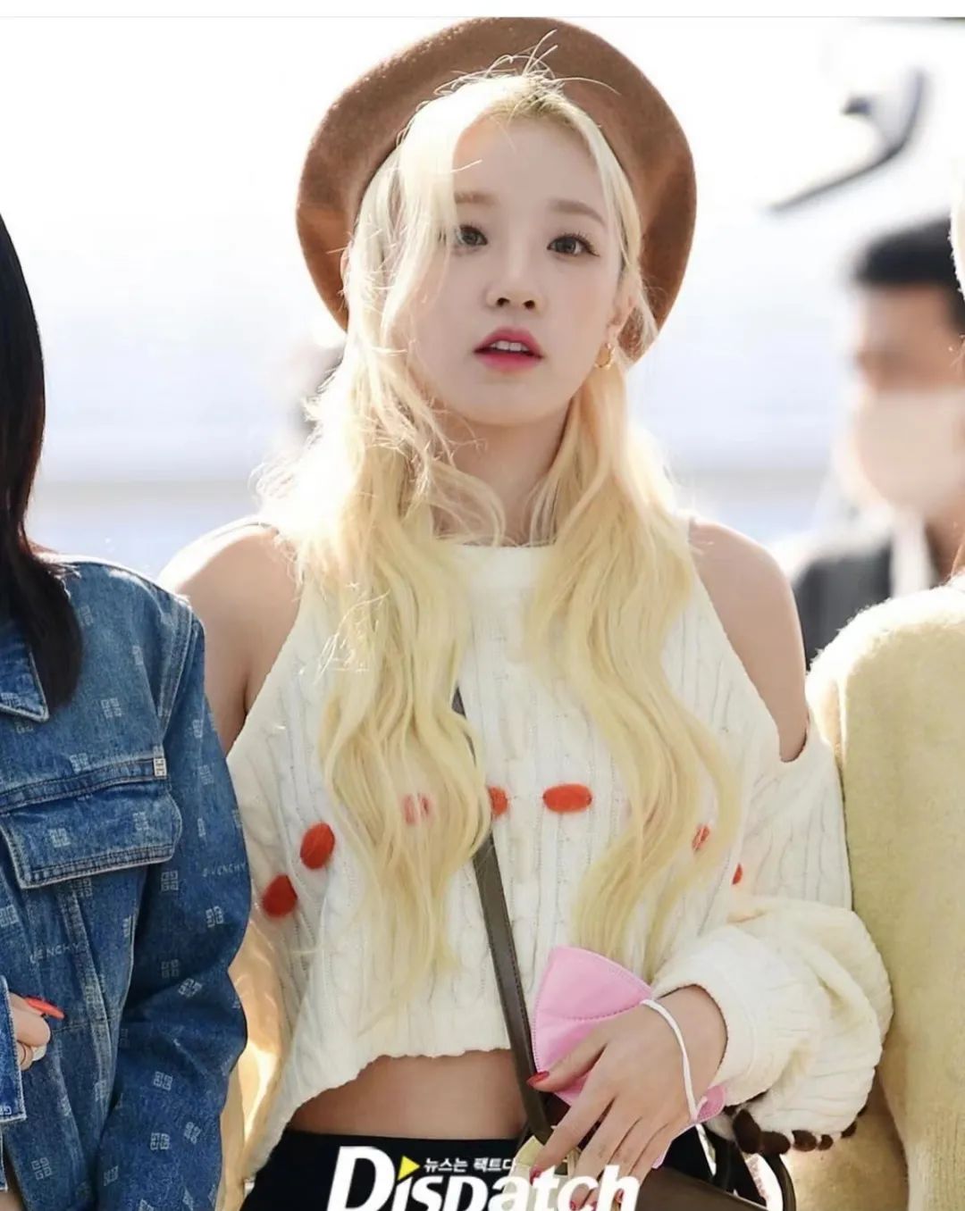 In the autumn, I learned to wear a beret with Song Yuqi, and my face is ...