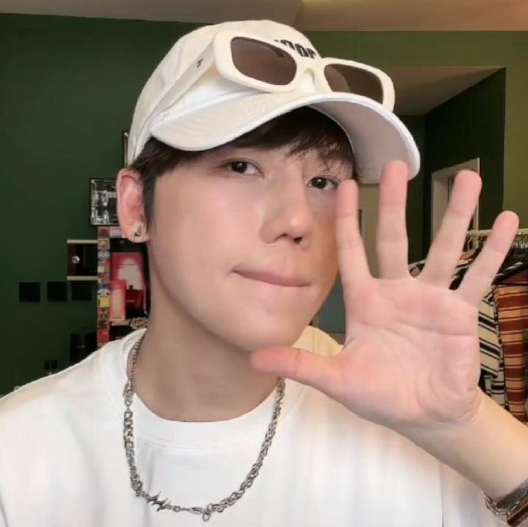 Liu Wei shouted at Xu Huaiyu's agent, angrily reprimanded the team for ...