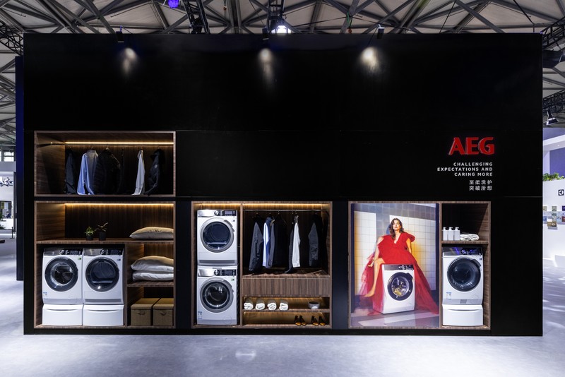 Electrolux Group brings its two major brands, AEG and Electrolux, to ...