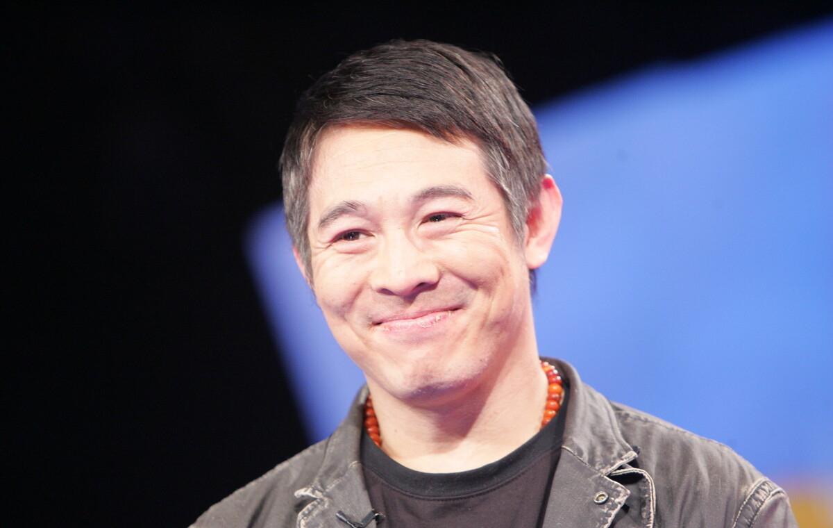 "Good man" Jet Li: Behind 30 years of love with Li Zhi, there are Huang ...