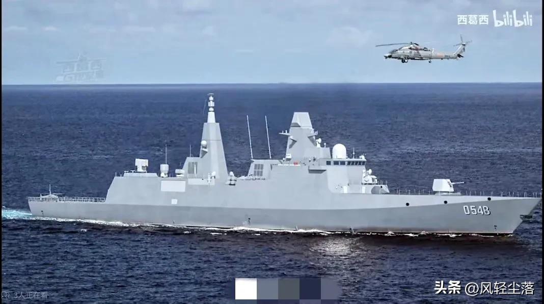 The 054B frigate showed its true face, who will the young girl get ...