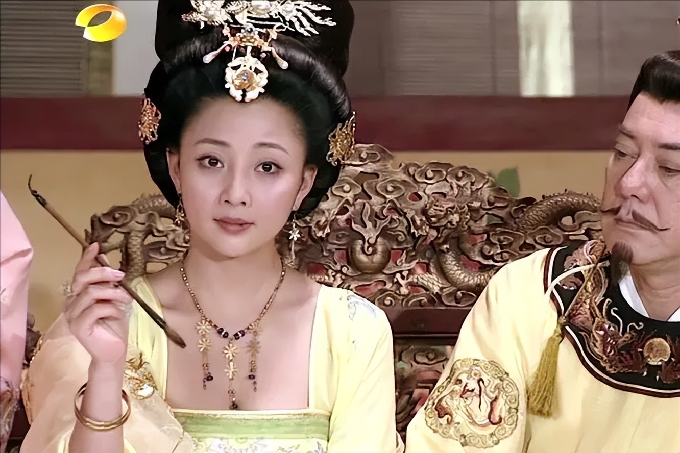 Yang Yuhuan's appearance was restored, and the restored picture hit the female star in the face ...