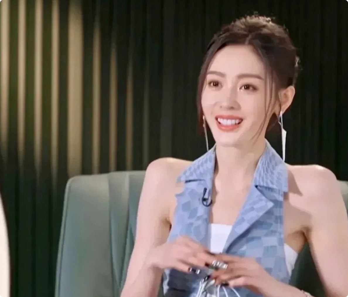 Rib breasts, wax face, walking "skeleton", the heroine of the CCTV ...