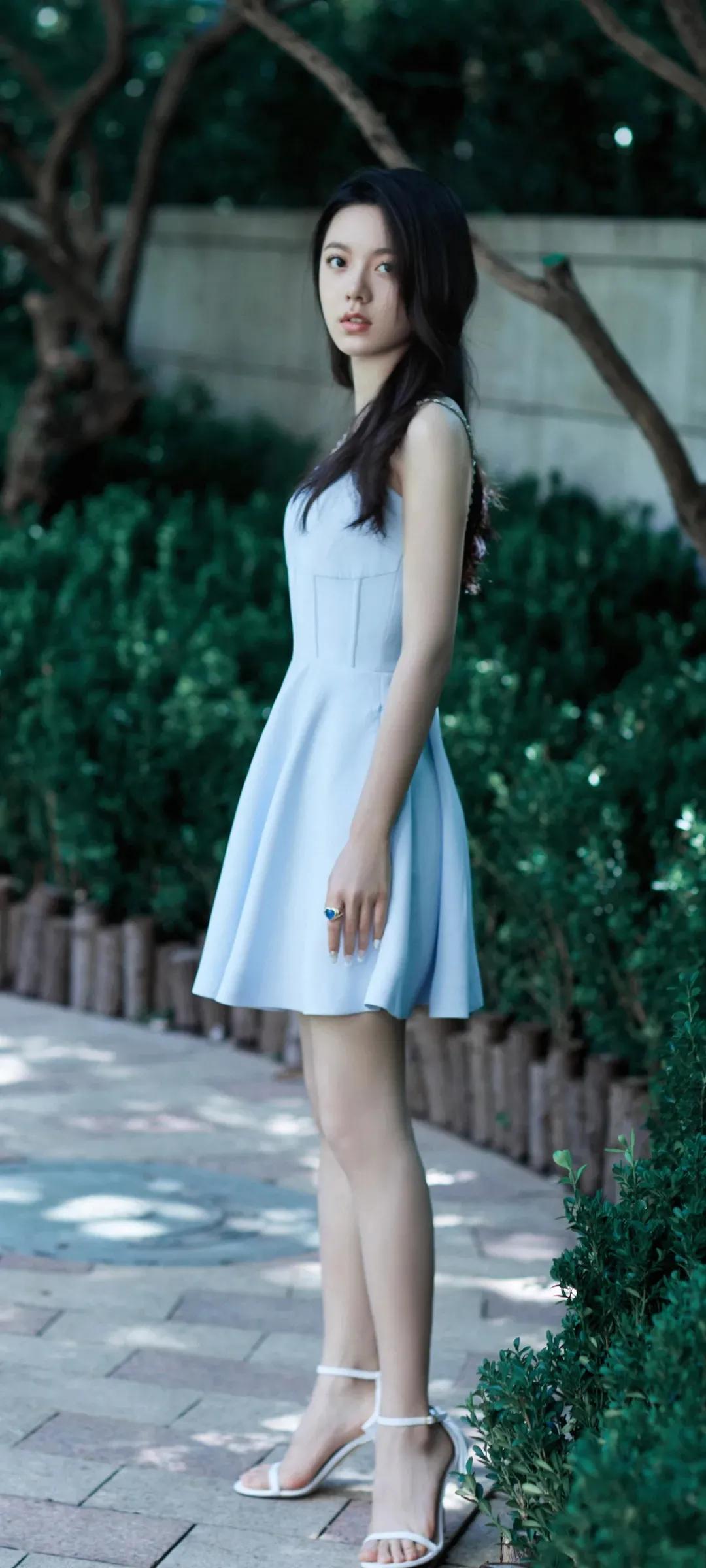 Zhao Jinmai's mobile wallpaper - iNEWS