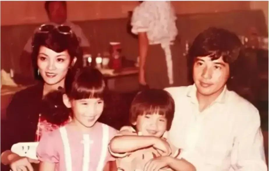 Qin Han family portrait, his wife is beautiful in Lin Qingxia - iMedia