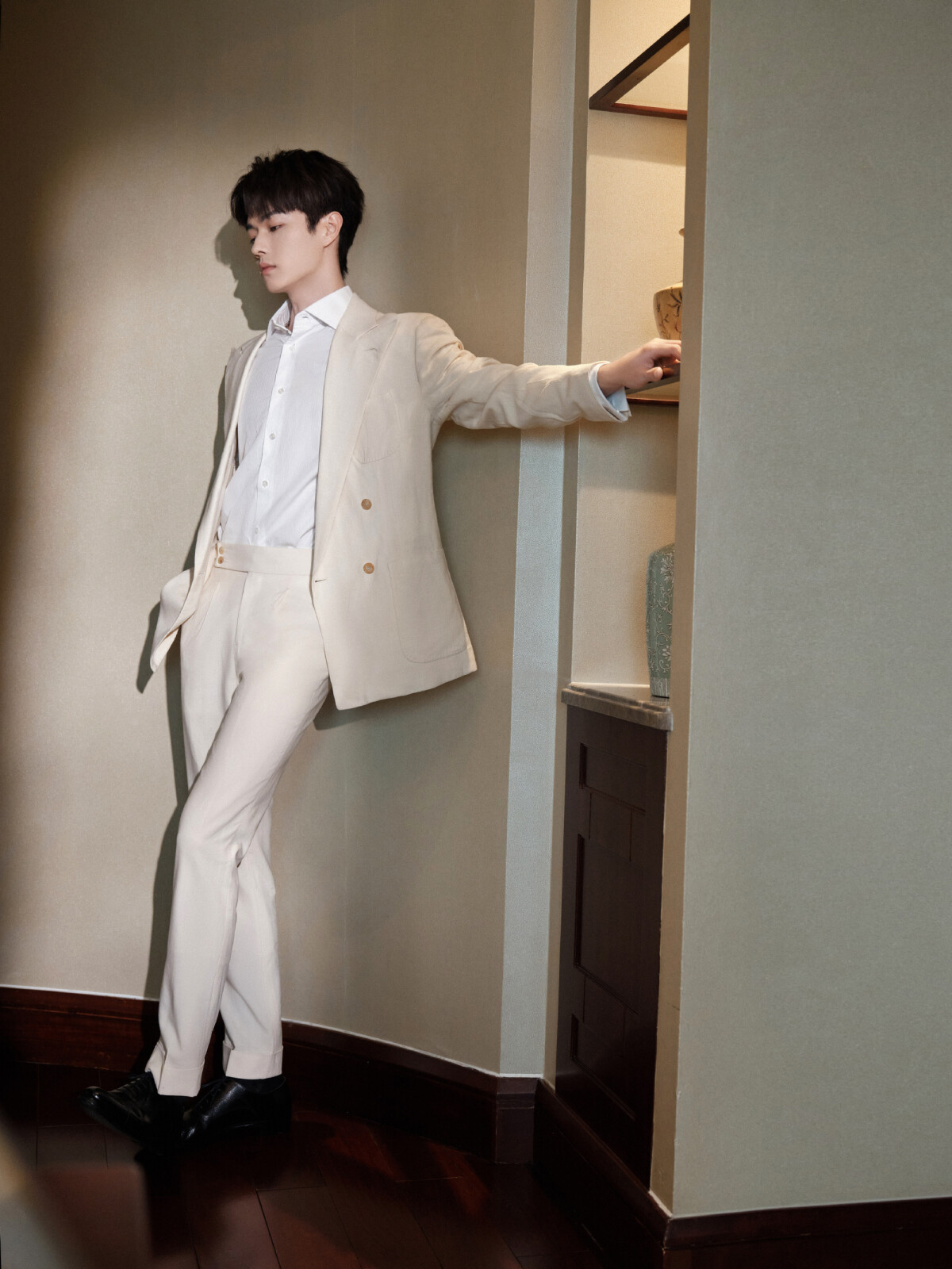 Post-95 male stars over 185 cm tall: Xu Kai, Song Weilong, Chen Xingxu are on the list - iMedia