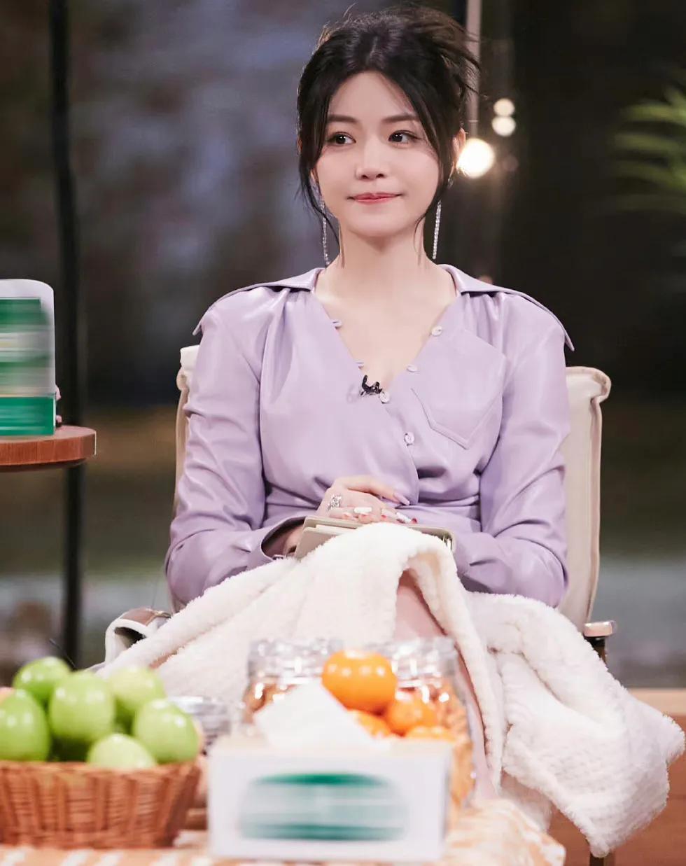 Michelle Chen's recent outfits - iMedia