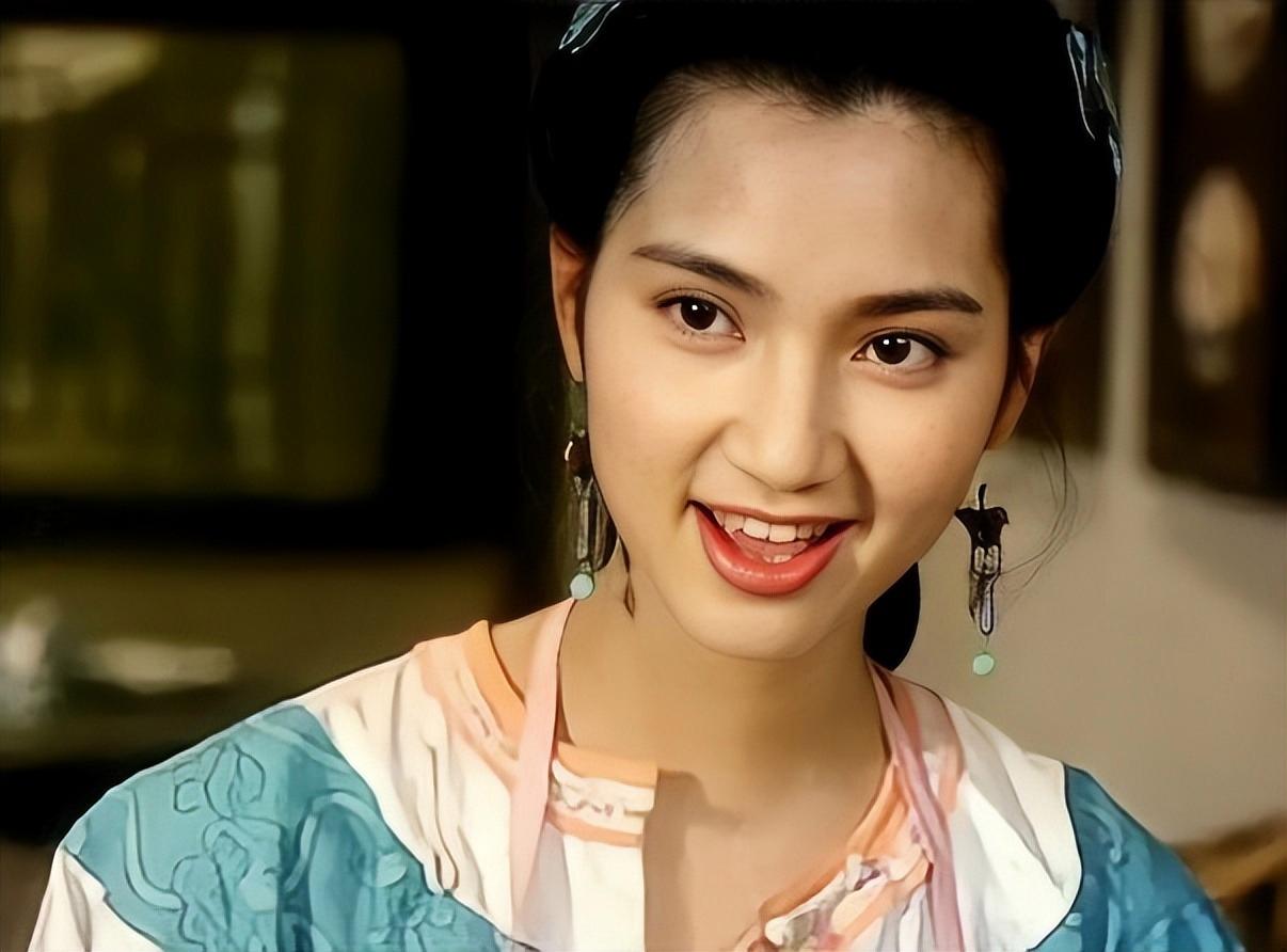 Hung Xin and Zhang Danfeng officially announced their divorce, and Bi Ying issued an article to ...