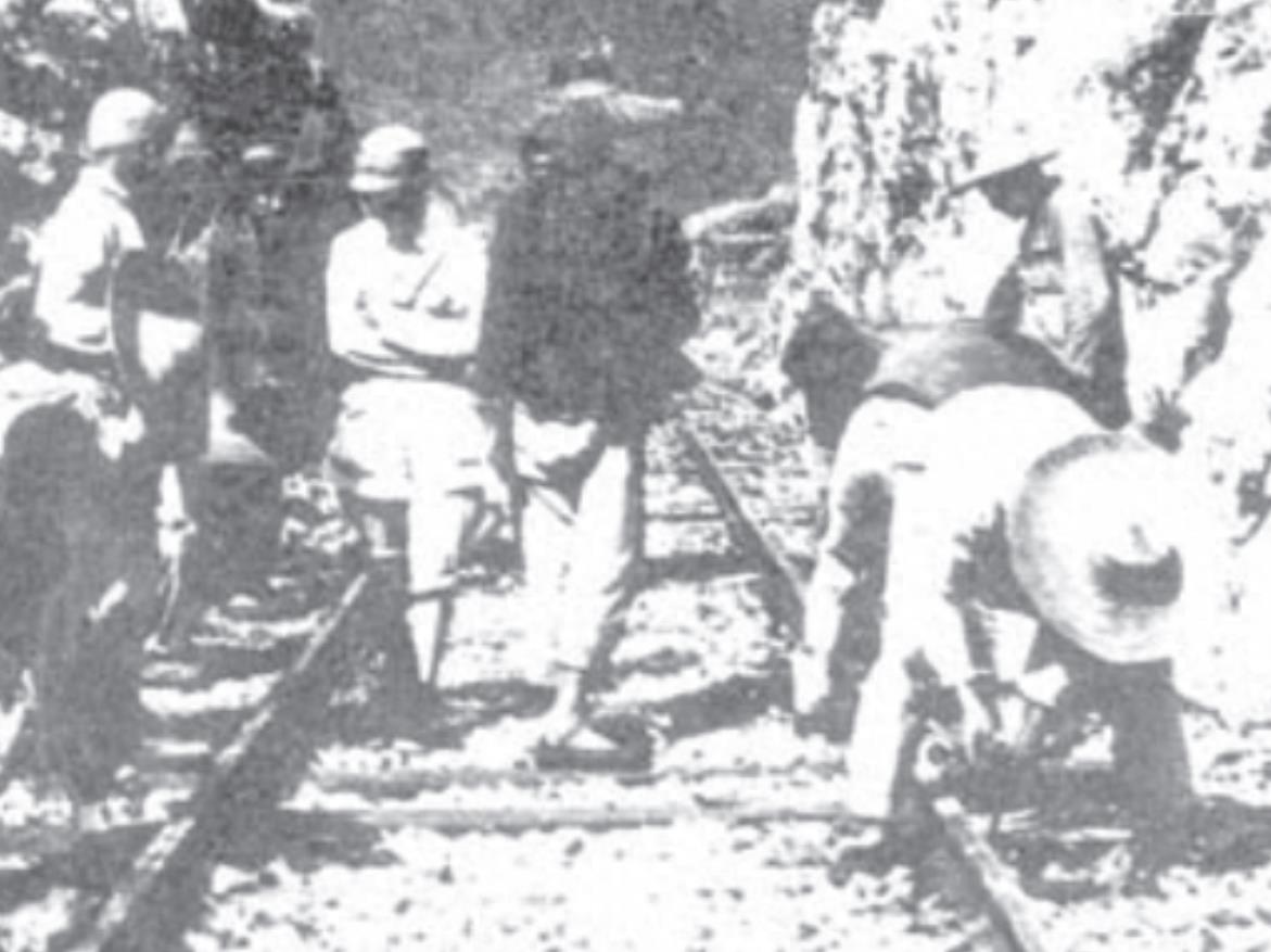 During the battle of Guanjianao, both Liu Bocheng and Chen Geng ...